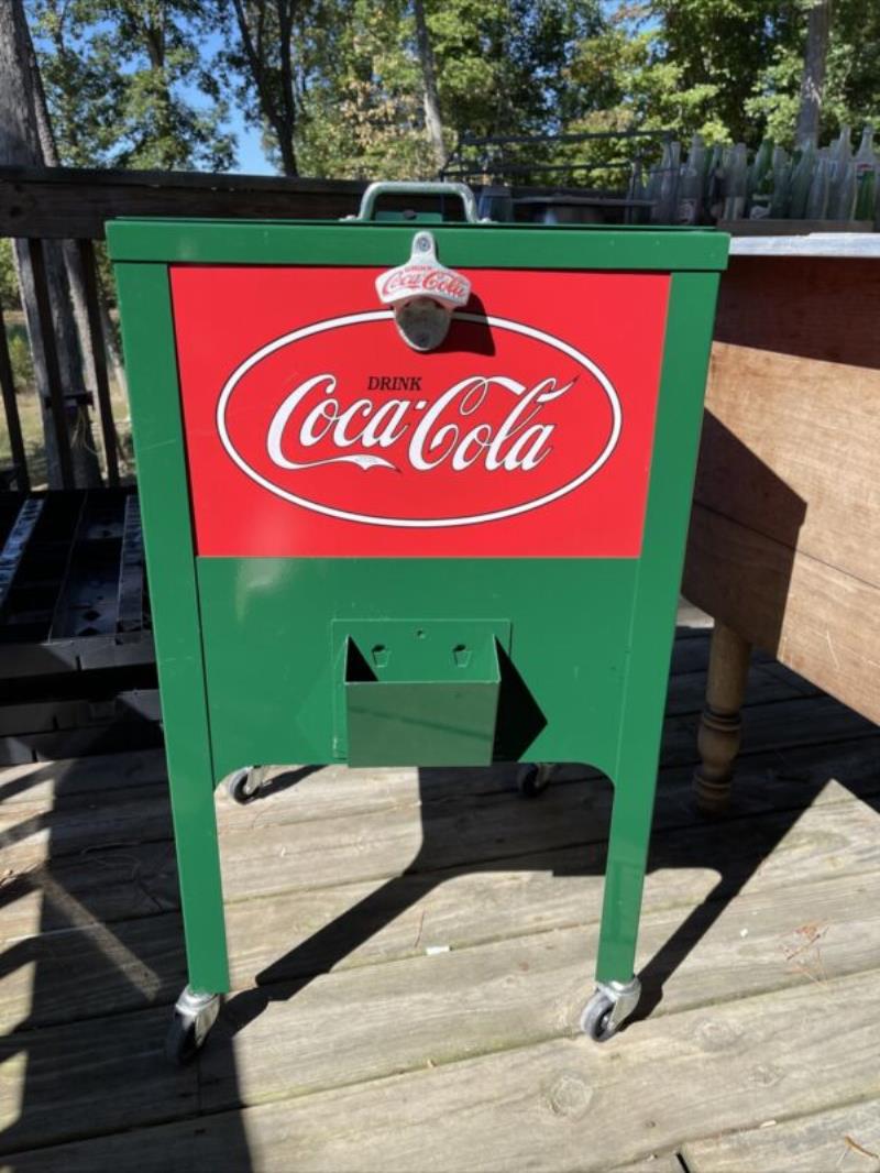 Small Coca-Cola Cooler On Wheels Value & Price Guide Small Coca-Cola Cooler On Wheels Value & Price Guide