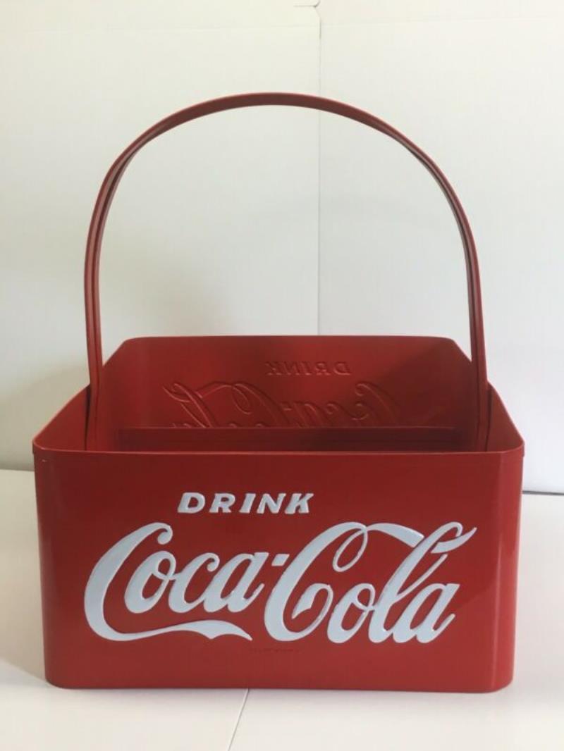 EARLY AND RARE COCA-COLA 12 BOTTLE METAL CARRIER Value & Price Guide